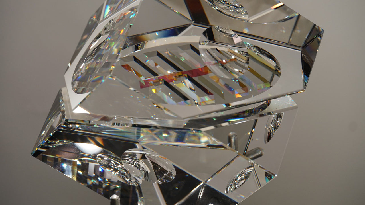 Owain Cube - Glass Sculpture by Jack Storms - Jack Storms